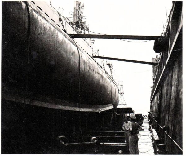 Dry Dock USS Silversides - USS Silversides Museum