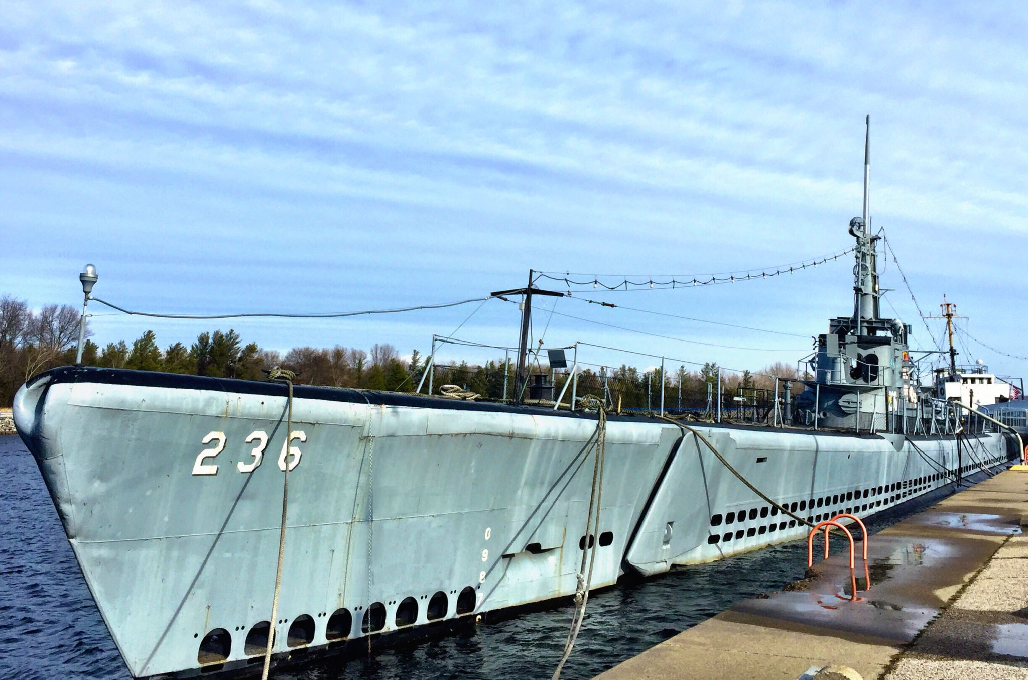 USS Silversides Museum: Reliving Naval History. WW2 Submarine Museum