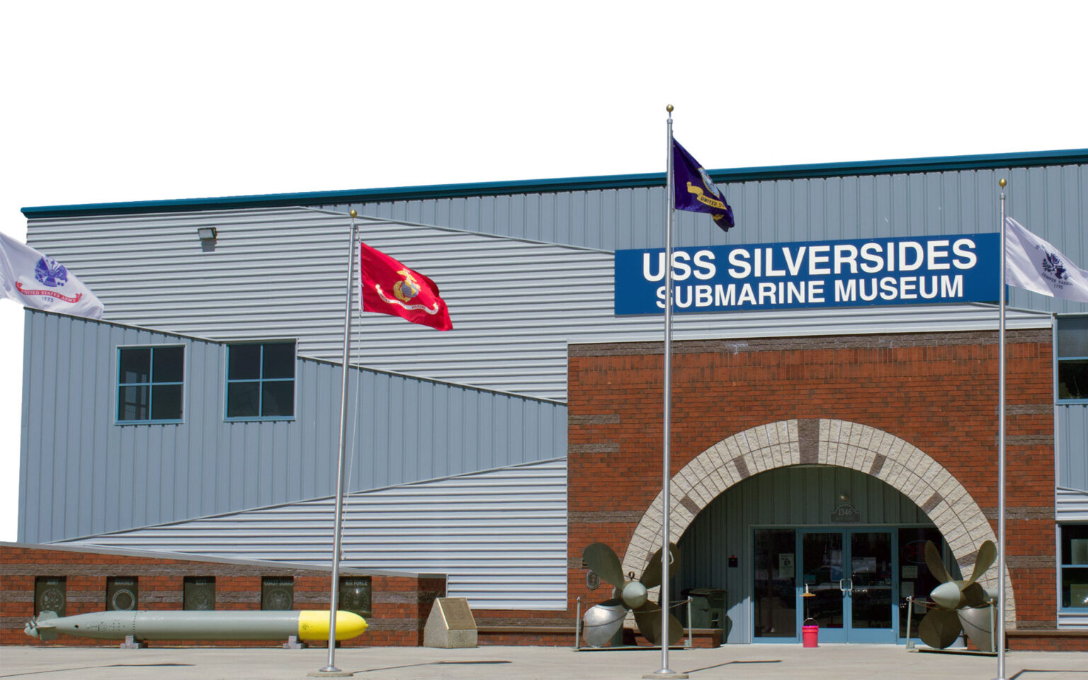 USS Silversides Museum: Reliving Naval History. WW2 Submarine Museum